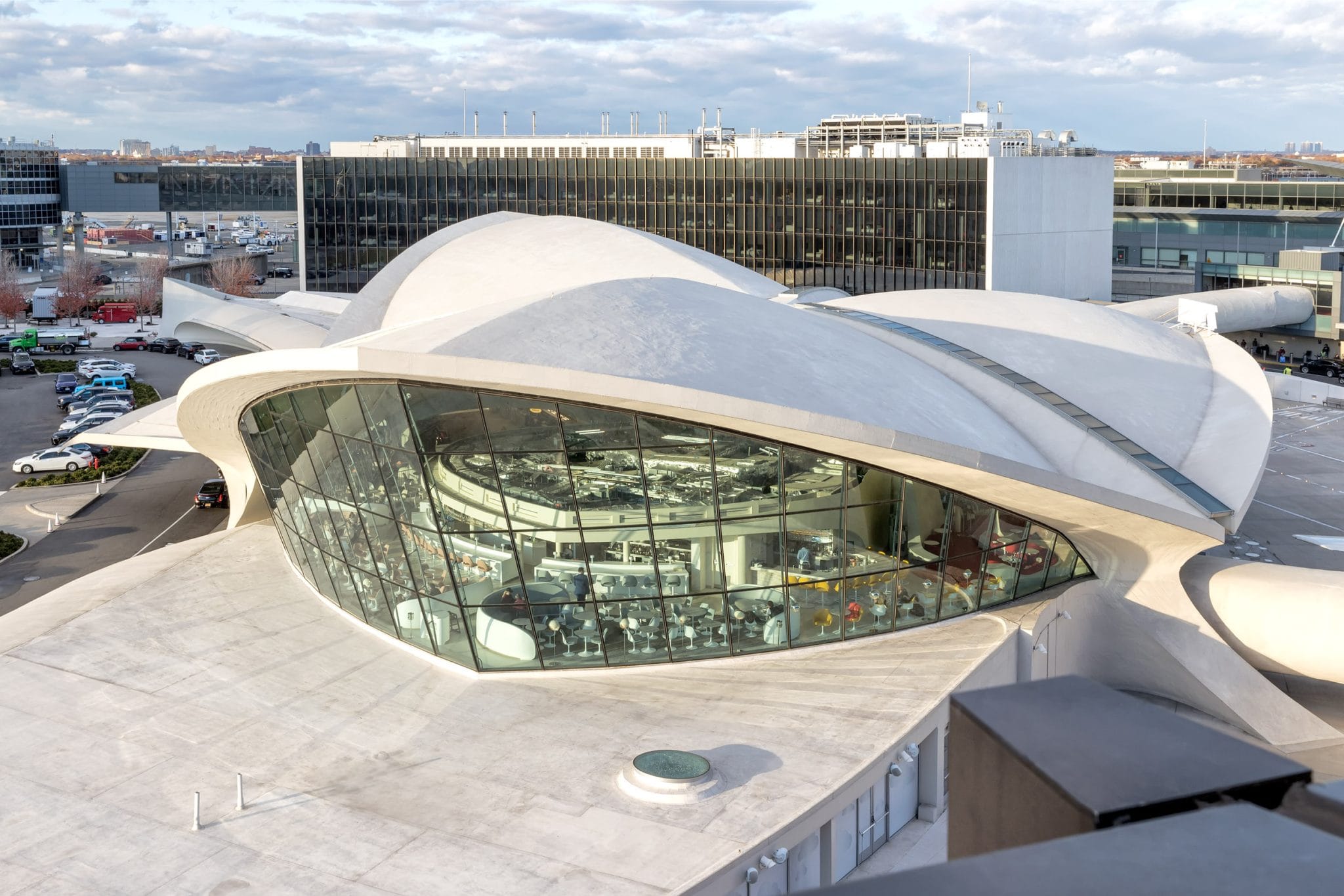 Adaptive reuse – the TWA terminal - GRAND TOUR